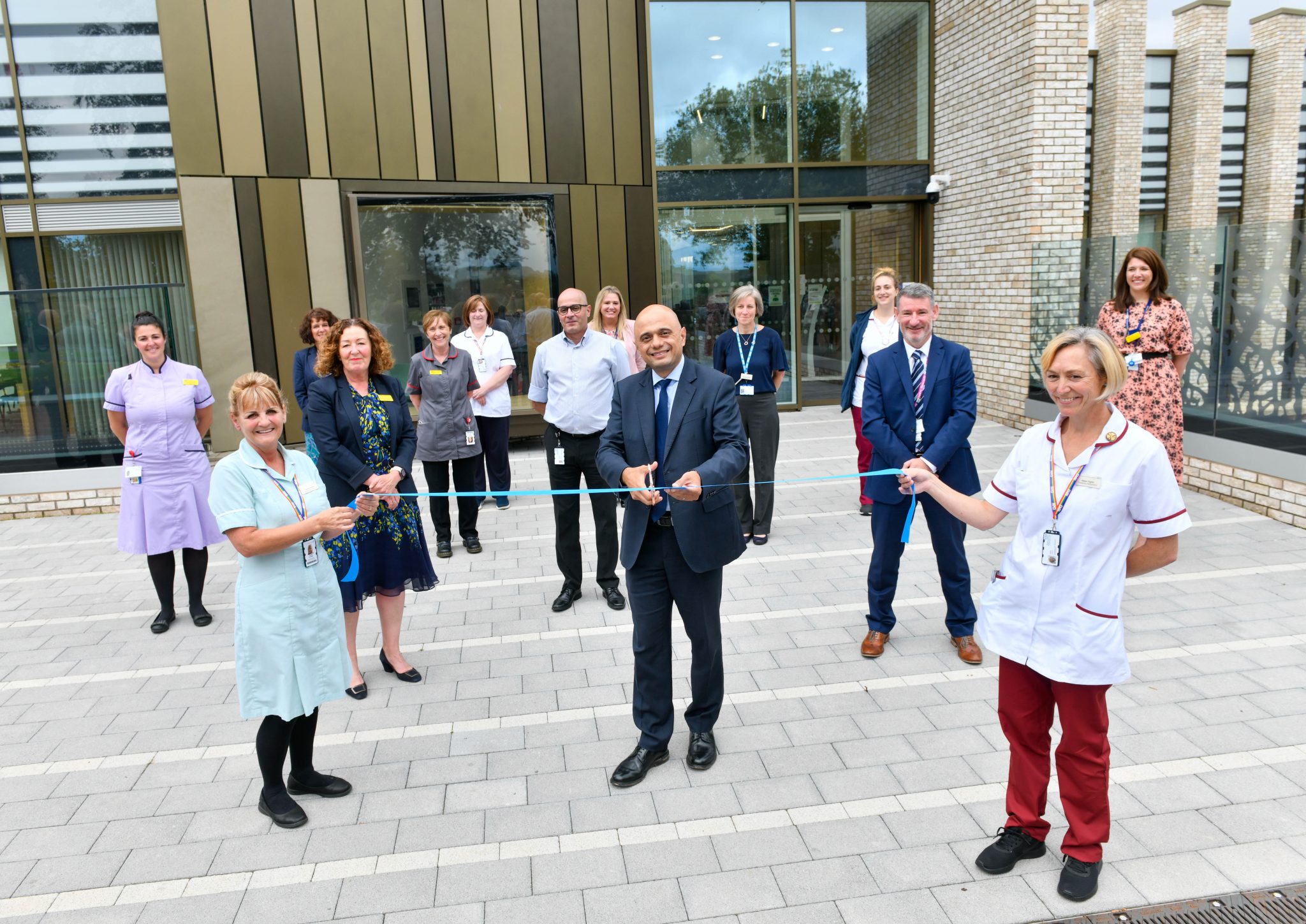 Health Secretary opens new cancer centre - Newcastle Hospitals NHS ...