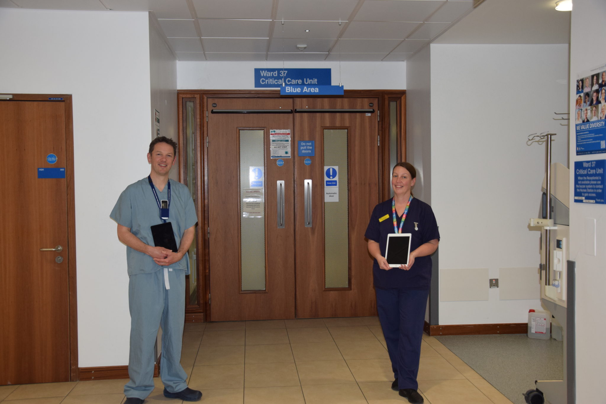 Virtual visiting helps COVID-19 patients stay connected to families ...