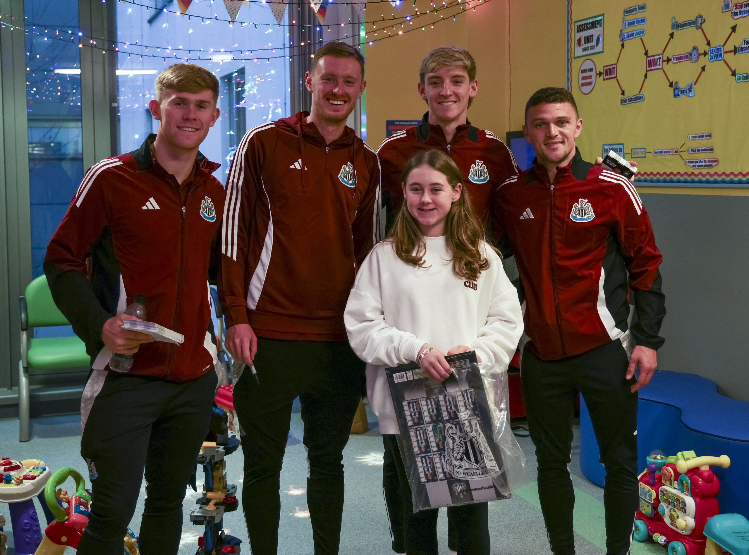 Newcastle United brings festive cheer to RVI - Newcastle Hospitals NHS ...