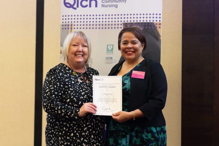 Queen’s Nurse accolade for nurse specialist in plastic surgery ...
